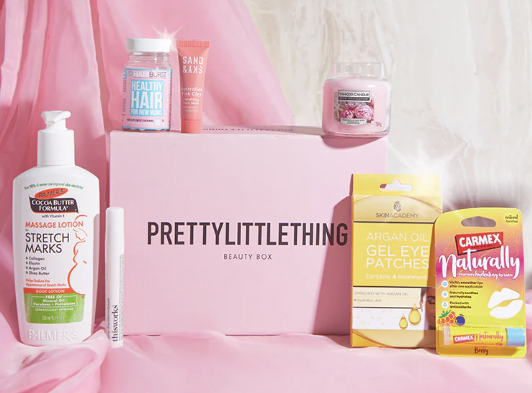 Pretty Little Thing Maternity Beauty Box 2022 - Contents